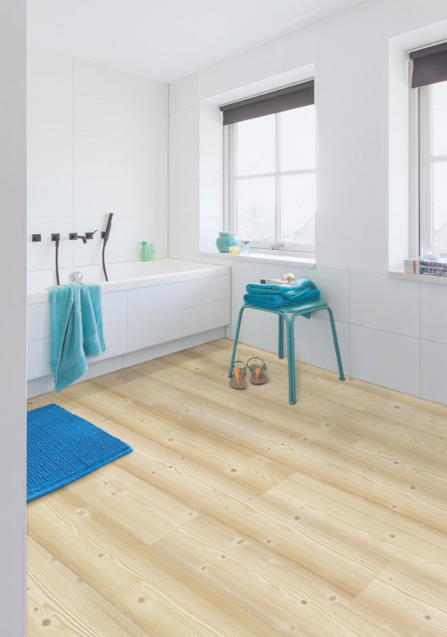 QuickStep Impressive Natural Pine 4v Laminate Flooring, 8mm | IM1860 ...