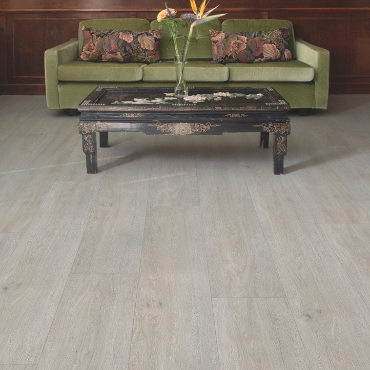 QuickStep Livyn Balance Rigid Click Silk Oak Light Vinyl Flooring ...
